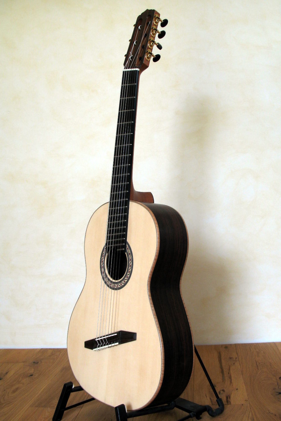 7-string Classical Guitar with Fanned Frets - Stoll Guitars