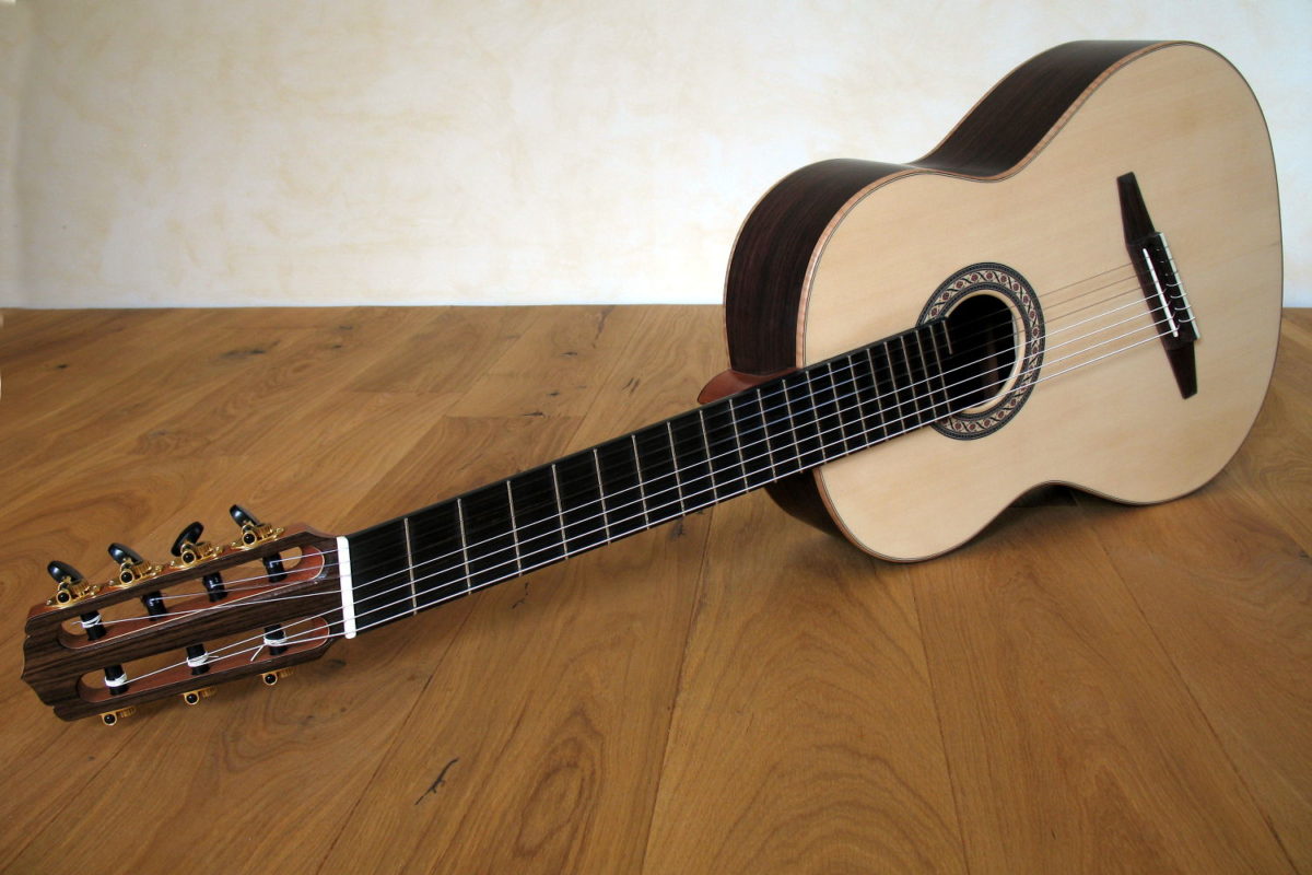 7-string Classical Guitar with Fanned Frets - Stoll Guitars