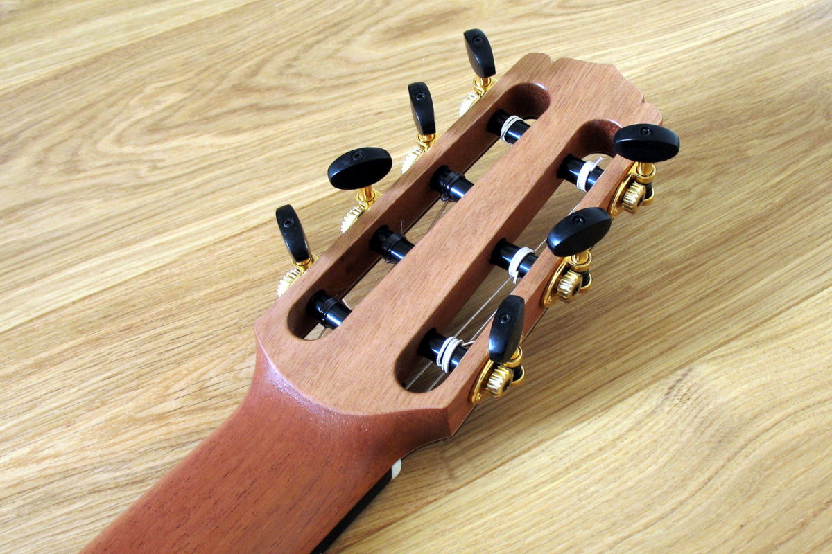 7-string Classical Guitar with Fanned Frets - Stoll Guitars