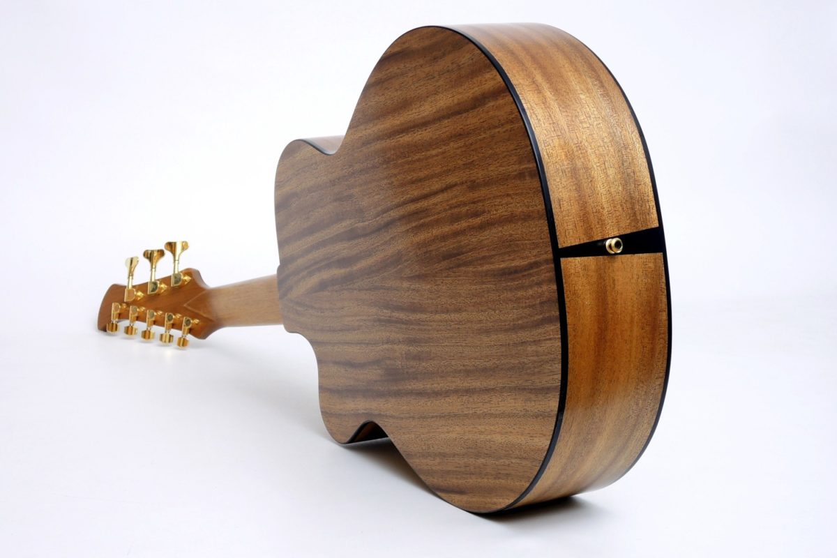 Hybrid 8-String Guitar 3 Basss 5 Steel Strings Stoll Guitars