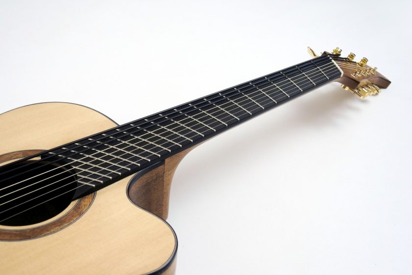 Hybrid 8-String Guitar 3 Basss 5 Steel Strings Stoll Guitars