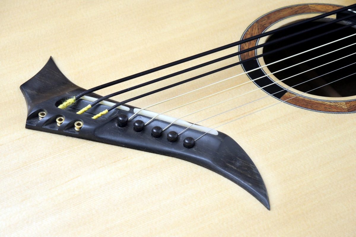 Hybrid 8-String Guitar 3 Basss 5 Steel Strings Stoll Guitars