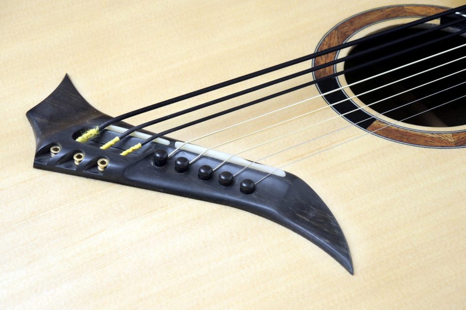 Hybrid 8-String Guitar 3 Basss 5 Steel Strings Stoll Guitars