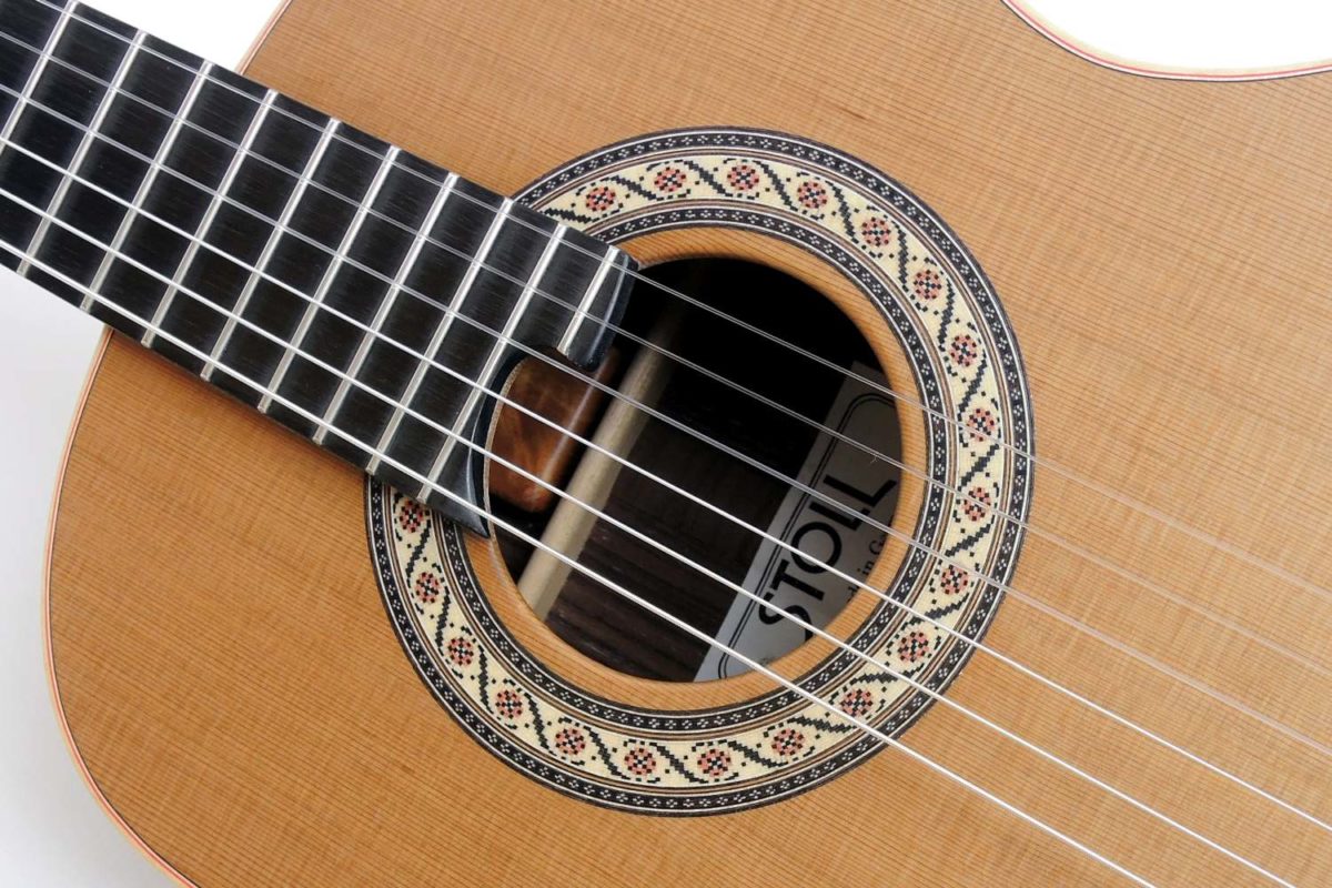 Small Classical Guitar with Bevel, 580 mm Scale Length - Stoll Guitars