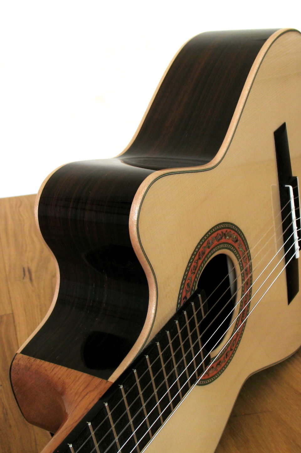 Small Classical Guitar for Small Hands and Small Players, Cutaway ...